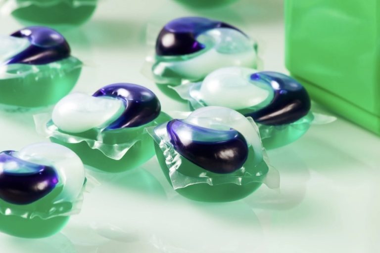 The History of Laundry Detergents: From Traditional Lye to Advanced Gel ...